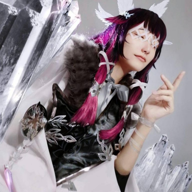 Unveiling the Art of Columbina Genshin Cosplay: A Guide - Fantasy Fashions